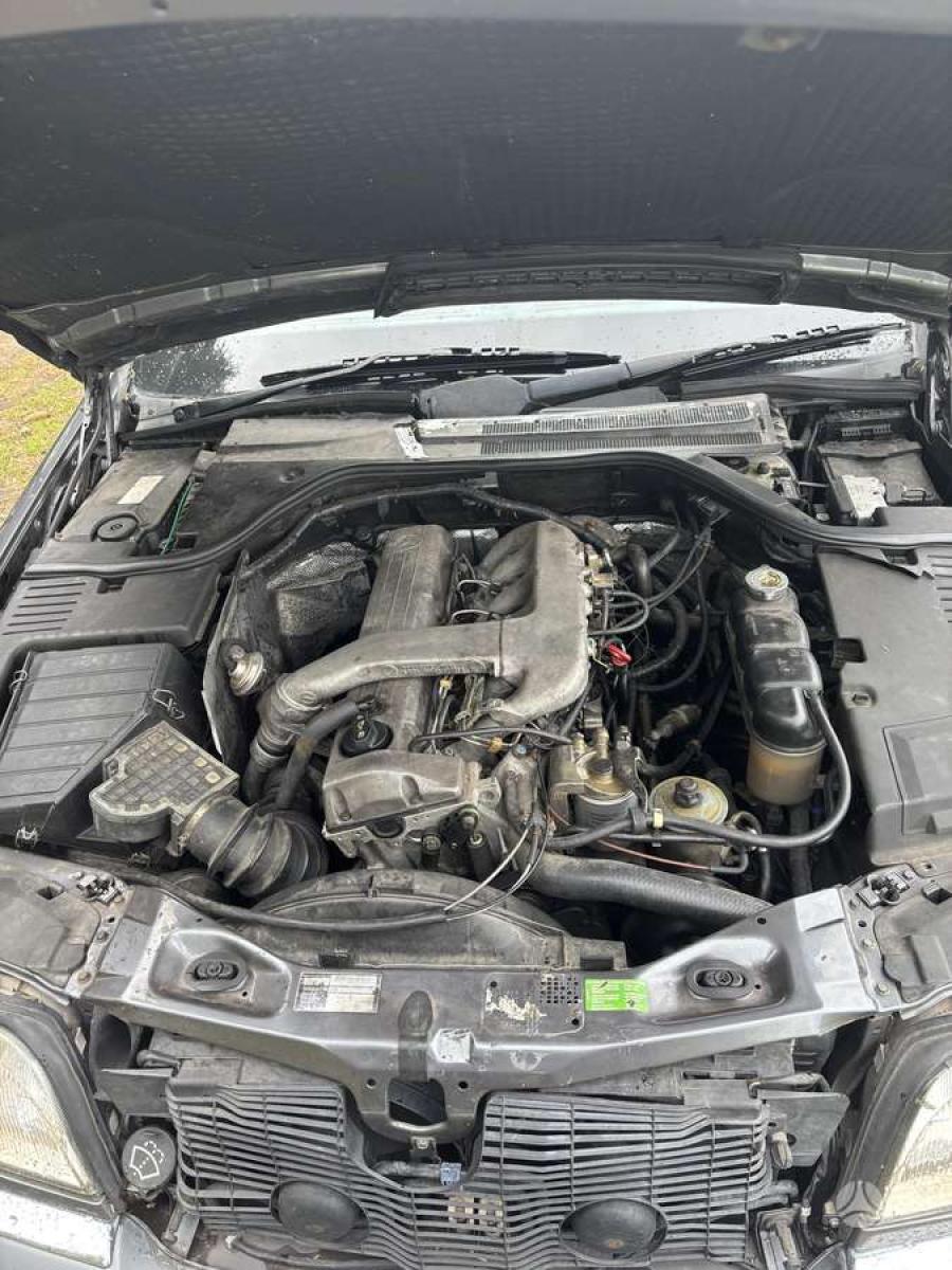 Grey Mercedes-Benz S 350 1995 in Alytus, with an engine capacity of 3.45 L and mileage of 426 thousand km for 3800 €, photo 12 on AUTOMOTO.COM.LV