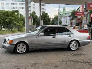 Grey Mercedes-Benz S 350 1995 in Tallinn, with an engine capacity of 3.50 L and mileage of 490 thousand km for 5500 €, photo  on AUTOMOTO.COM.LV