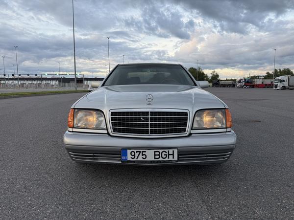 Серый Мерседес С 350 1995 в Таллин, объемом двигателя 3.50 л и пробегом 490 тыс. км за 5500 €, фото 2 на AUTOMOTO.COM.LV