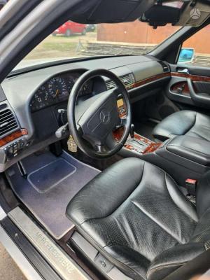 Pelēks Mercedes-Benz S 350 1995 Viļņa, ar dzinēja tilpumu 3.00 L un nobraukumu 118 tūkst. km par 11990 €, foto 9 vietnē AUTOMOTO.COM.LV