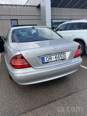 Pelēks Mercedes-Benz S 350 2002 Jelgava, ar dzinēja tilpumu 3.70 L un nobraukumu 200 tūkst. km par 6500 €, foto 35 vietnē AUTOMOTO.COM.LV