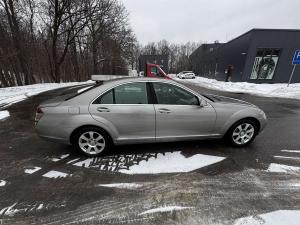 Pelēks Mercedes-Benz S 350 2006 Viļņa, ar dzinēja tilpumu 0.00 L un nobraukumu 325 tūkst. km par 4650 €, foto 6 vietnē AUTOMOTO.COM.LV