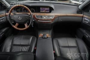 Серый Мерседес С 350 2006 в Рига, объемом двигателя 3.50 л и пробегом 238 тыс. км за 7990 €, фото 10 на AUTOMOTO.COM.LV