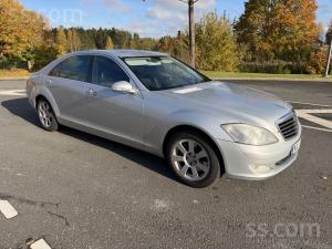 Mercedes-Benz S 350 2007 Valmiera vietnē Pelēks Mercedes-Benz S 350 2007 Valmiera, ar dzinēja tilpumu 3.50 L un nobraukumu 411 tūkst. km par 5150 €, foto 1 vietnē AUTOMOTO.COM.LV