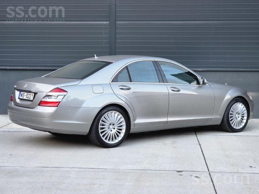 Pelēks Mercedes-Benz S 350 2007 Rīga, ar dzinēja tilpumu 3.50 L un nobraukumu 202 tūkst. km par 8600 €, foto 13 vietnē AUTOMOTO.COM.LV