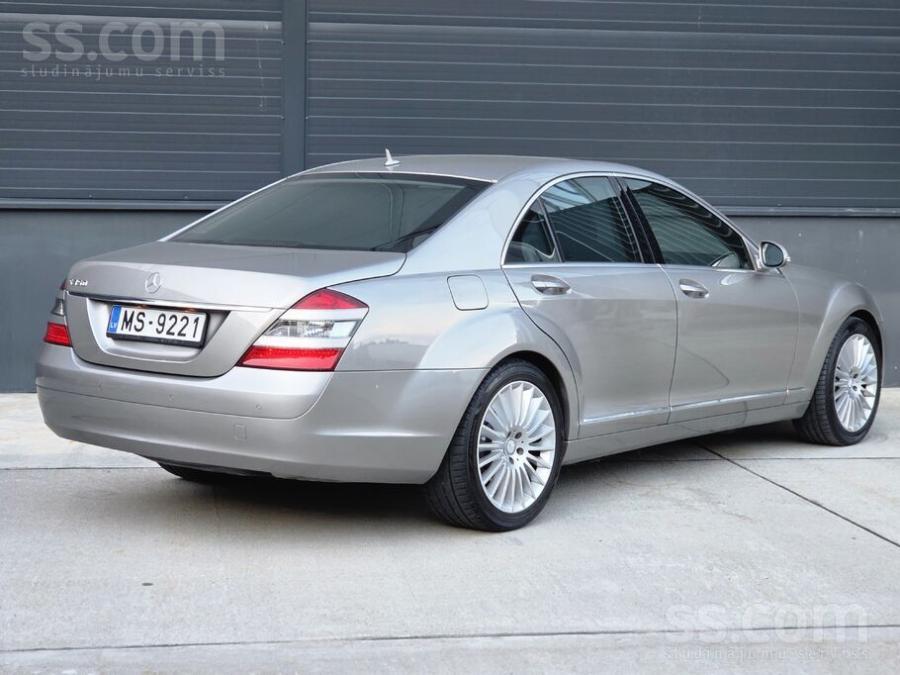 Pelēks Mercedes-Benz S 350 2007 Rīga, ar dzinēja tilpumu 3.50 L un nobraukumu 202 tūkst. km par 8600 €, foto 14 vietnē AUTOMOTO.COM.LV