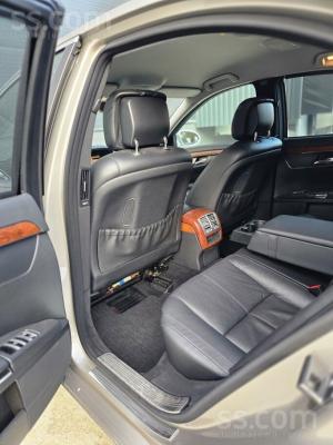 Pelēks Mercedes-Benz S 350 2007 Rīga, ar dzinēja tilpumu 3.50 L un nobraukumu 202 tūkst. km par 8600 €, foto 27 vietnē AUTOMOTO.COM.LV