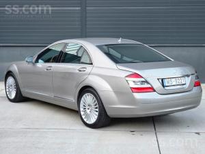 Grey Mercedes-Benz S 350 2007 in Riga, with an engine capacity of 3.50 L and mileage of 201 thousand km for 8600 €, photo 20 on AUTOMOTO.COM.LV