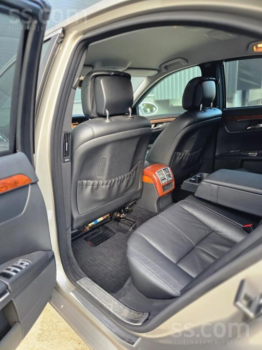 Grey Mercedes-Benz S 350 2007 in Riga, with an engine capacity of 3.50 L and mileage of 201 thousand km for 8600 €, photo 26 on AUTOMOTO.COM.LV