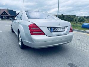 Pelēks Mercedes-Benz S 350 2008 Viļņa, ar dzinēja tilpumu 3.50 L un nobraukumu 440 tūkst. km par 3350 €, foto  vietnē AUTOMOTO.COM.LV
