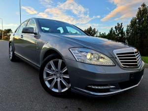 Grey Mercedes-Benz S 350 2010 in Klaipeda, with an engine capacity of 2.99 L and mileage of 244 thousand km for 11200 €, photo 4 on AUTOMOTO.COM.LV