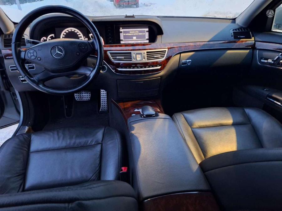 Pelēks Mercedes-Benz S 350 2010 Klaipėda, ar dzinēja tilpumu 3.00 L un nobraukumu 244 tūkst. km par 11200 €, foto 19 vietnē AUTOMOTO.COM.LV