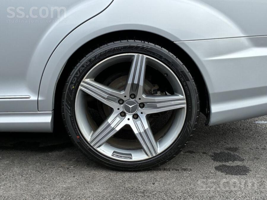 Pelēks Mercedes-Benz S 350 2010 Liepāja, ar dzinēja tilpumu 3.00 L un nobraukumu 263 tūkst. km par 12500 €, foto 7 vietnē AUTOMOTO.COM.LV