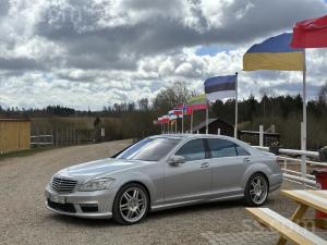 Pelēks Mercedes-Benz S 350 2010 Liepāja, ar dzinēja tilpumu 3.00 L un nobraukumu 263 tūkst. km par 12500 €, foto 16 vietnē AUTOMOTO.COM.LV