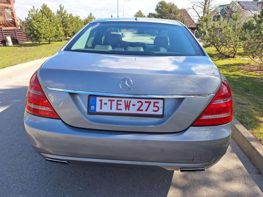 Pelēks Mercedes-Benz S 350 2010 Klaipėda, ar dzinēja tilpumu 2.99 L un nobraukumu 240 tūkst. km par 10399 €, foto 10 vietnē AUTOMOTO.COM.LV