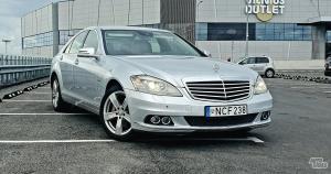Grey Mercedes-Benz S 350 2010 in Vilnius, with an engine capacity of 3.20 L and mileage of 380 thousand km for 5700 €, photo  on AUTOMOTO.COM.LV