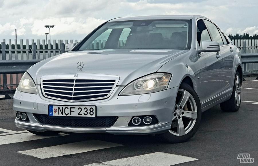 Grey Mercedes-Benz S 350 2010 in Vilnius, with an engine capacity of 3.00 L and mileage of 0 thousand km for 5500 €, photo 5 on AUTOMOTO.COM.LV