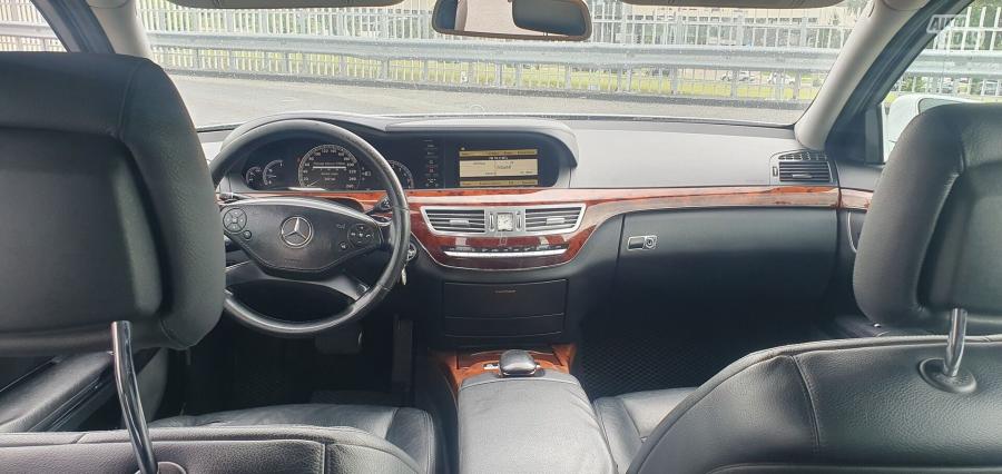 Grey Mercedes-Benz S 350 2010 in Vilnius, with an engine capacity of 3.00 L and mileage of 0 thousand km for 5500 €, photo 15 on AUTOMOTO.COM.LV