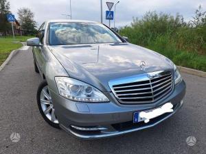 Серый Мерседес С 350 2010 в Клайпеда, объемом двигателя 2.99 л и пробегом 240 тыс. км за 10400 €, фото 4 на AUTOMOTO.COM.LV