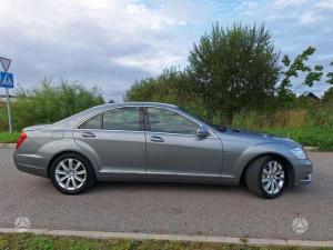 Серый Мерседес С 350 2010 в Клайпеда, объемом двигателя 2.99 л и пробегом 240 тыс. км за 10400 €, фото 9 на AUTOMOTO.COM.LV