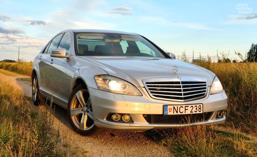 Pelēks Mercedes-Benz S 350 2010 Viļņa, ar dzinēja tilpumu 3.00 L un nobraukumu 0 tūkst. km par 5900 €, foto 5 vietnē AUTOMOTO.COM.LV