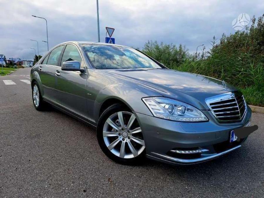 Pelēks Mercedes-Benz S 350 2010 Klaipėda, ar dzinēja tilpumu 2.99 L un nobraukumu 240 tūkst. km par 10090 €, foto 1 vietnē AUTOMOTO.COM.LV