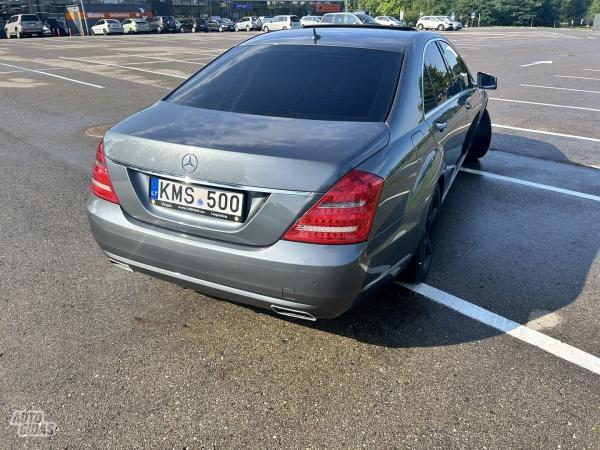 Мерседес С 350 2011 в Вильнюс на AUTOMOTO.COM.LV Серый Мерседес С 350 2011 в Вильнюс, объемом двигателя 2.90 л и пробегом 418 тыс. км за 8750 €, фото 11 на AUTOMOTO.COM.LV