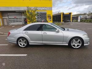 Grey Mercedes-Benz S 350 2013 in Siauliai, with an engine capacity of 2.99 L and mileage of 268 thousand km for 9300 €, photo 6 on AUTOMOTO.COM.LV