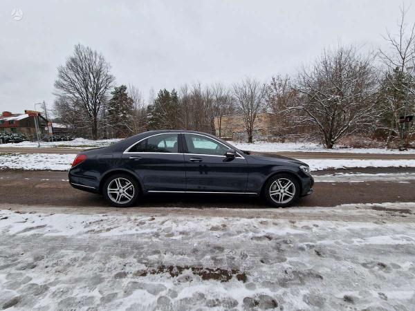 Grey Mercedes-Benz S 350 2014 in Vilnius, with an engine capacity of 2.99 L and mileage of 345 thousand km for 17650 €, photo 4 on AUTOMOTO.COM.LV