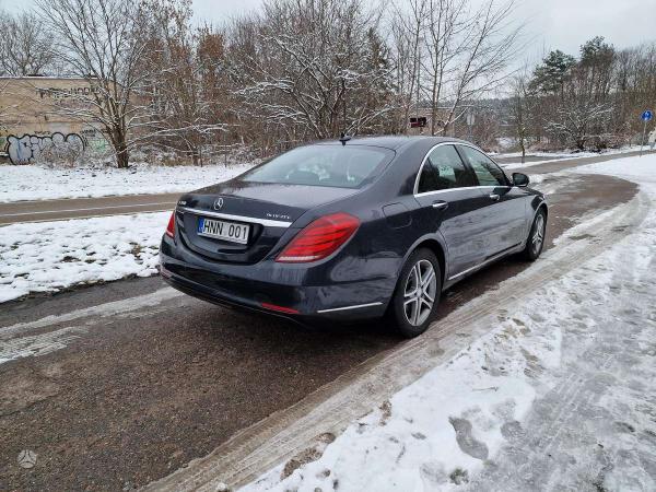 Grey Mercedes-Benz S 350 2014 in Vilnius, with an engine capacity of 2.99 L and mileage of 345 thousand km for 17650 €, photo 5 on AUTOMOTO.COM.LV