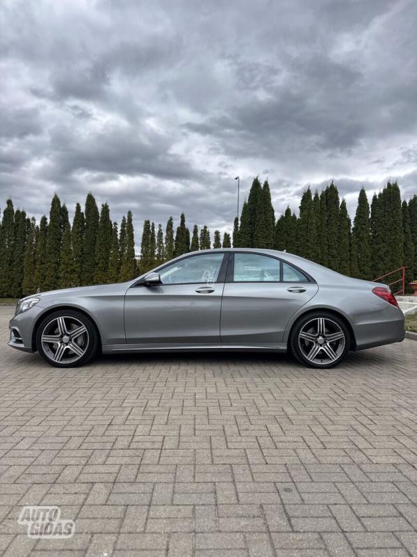 Grey Mercedes-Benz S 350 2014 in Vilnius, with an engine capacity of 3.00 L and mileage of 195 thousand km for 22900 €, photo 9 on AUTOMOTO.COM.LV