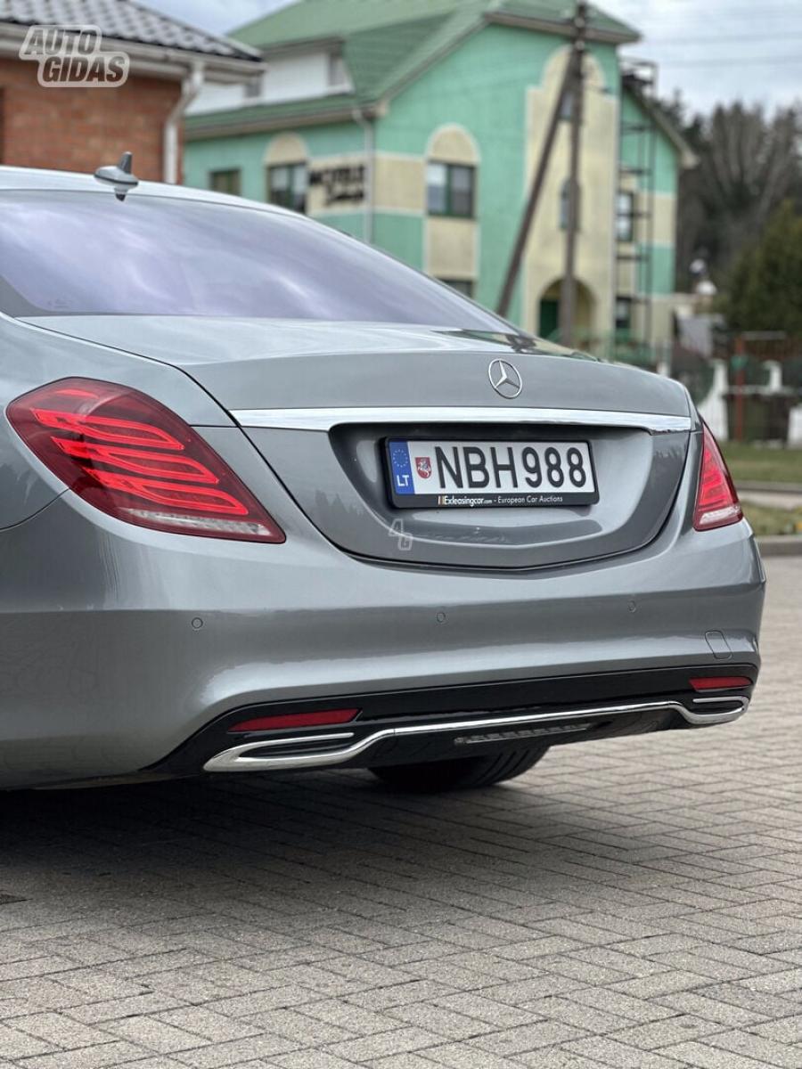 Pelēks Mercedes-Benz S 350 2014 Viļņa, ar dzinēja tilpumu 3.00 L un nobraukumu 195 tūkst. km par 22900 €, foto 17 vietnē AUTOMOTO.COM.LV