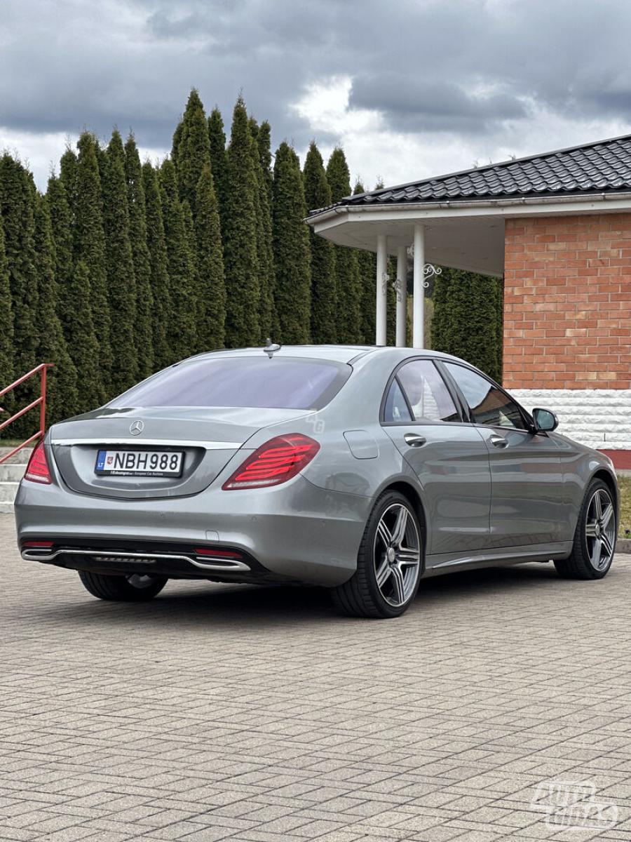 Pelēks Mercedes-Benz S 350 2014 Viļņa, ar dzinēja tilpumu 3.00 L un nobraukumu 195 tūkst. km par 22900 €, foto 22 vietnē AUTOMOTO.COM.LV
