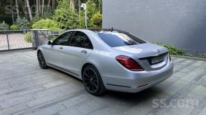 Серый Мерседес С 350 2014 в Юрмала, объемом двигателя 3.00 л и пробегом 284 тыс. км за 19500 €, фото 5 на AUTOMOTO.COM.LV
