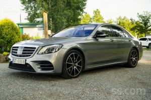 Grey Mercedes-Benz S 350 2014 in Riga, with an engine capacity of 3.00 L and mileage of 285 thousand km for 25900 €, photo 3 on AUTOMOTO.COM.LV