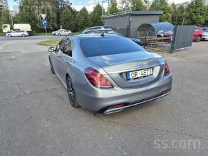 Grey Mercedes-Benz S 350 2014 in Riga, with an engine capacity of 3.00 L and mileage of 276 thousand km for 22990 €, photo 9 on AUTOMOTO.COM.LV