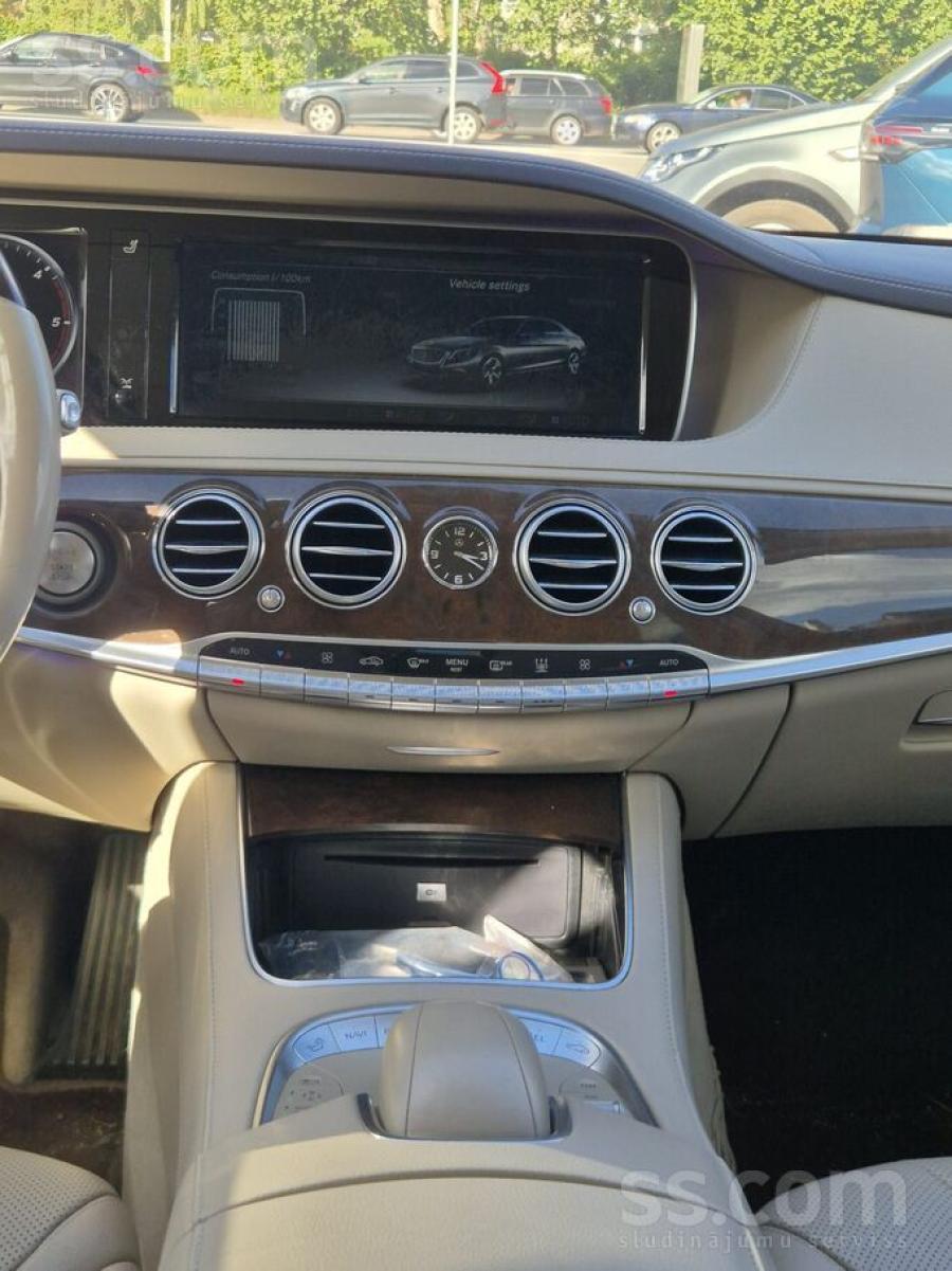 Grey Mercedes-Benz S 350 2014 in Riga, with an engine capacity of 3.00 L and mileage of 276 thousand km for 22990 €, photo 15 on AUTOMOTO.COM.LV