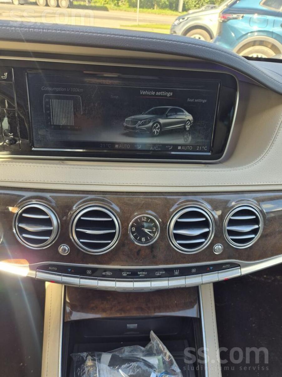 Grey Mercedes-Benz S 350 2014 in Riga, with an engine capacity of 3.00 L and mileage of 276 thousand km for 22990 €, photo 20 on AUTOMOTO.COM.LV