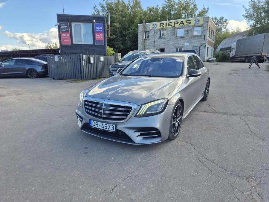 Pelēks Mercedes-Benz S 350 2014 Rīga, ar dzinēja tilpumu 3.00 L un nobraukumu 276 tūkst. km par 22990 €, foto 1 vietnē AUTOMOTO.COM.LV