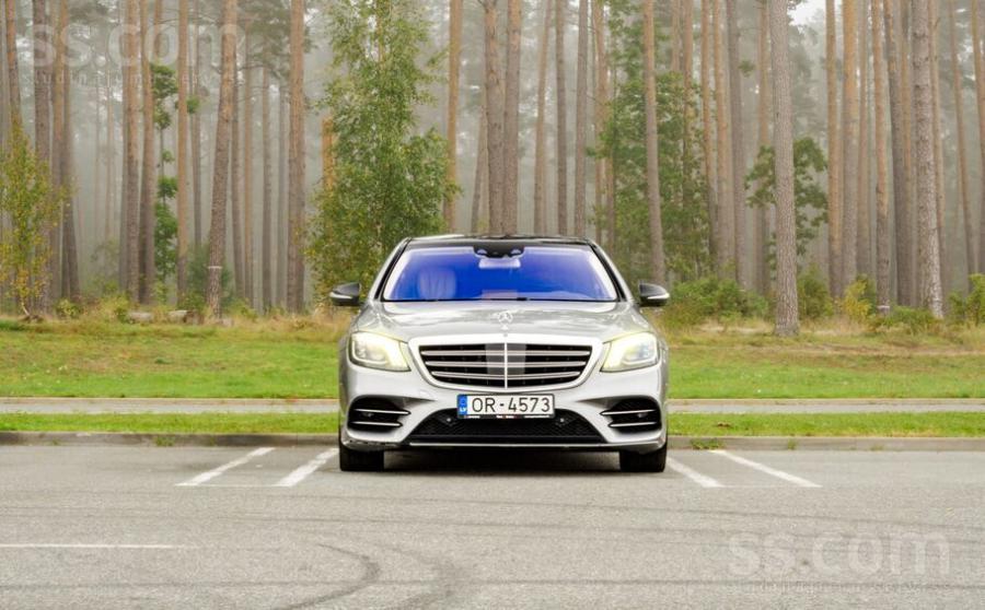 Grey Mercedes-Benz S 350 2014 in Riga, with an engine capacity of 3.00 L and mileage of 276 thousand km for 22990 €, photo 4 on AUTOMOTO.COM.LV