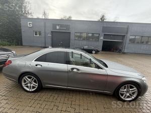 Grey Mercedes-Benz S 350 2015 in Riga, with an engine capacity of 3.00 L and mileage of 290 thousand km for 17000 €, photo 6 on AUTOMOTO.COM.LV