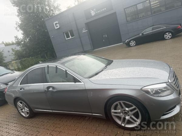 Grey Mercedes-Benz S 350 2015 in Riga, with an engine capacity of 3.00 L and mileage of 290 thousand km for 18000 €, photo 9 on AUTOMOTO.COM.LV