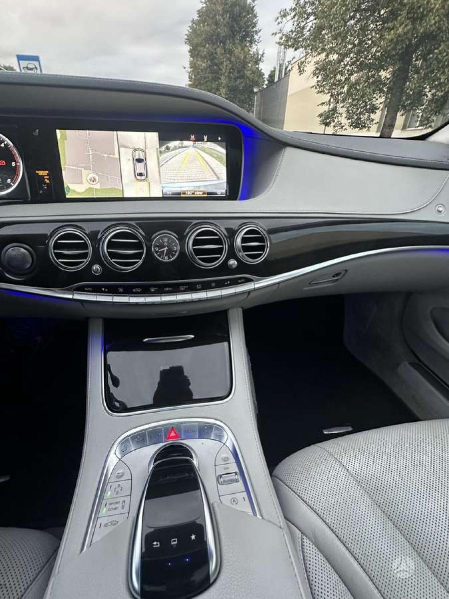 Grey Mercedes-Benz S 350 2016 in Vilnius, with an engine capacity of 2.99 L and mileage of 344 thousand km for 24500 €, photo 13 on AUTOMOTO.COM.LV