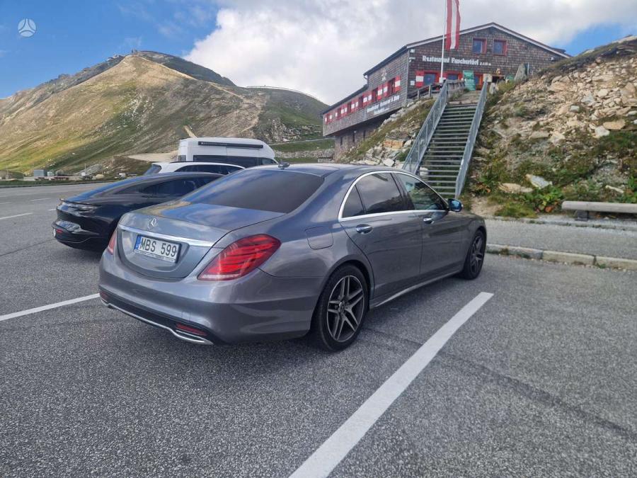 Grey Mercedes-Benz S 350 2017 in Rokiskis, with an engine capacity of 3.00 L and mileage of 300 thousand km for 25000 €, photo 5 on AUTOMOTO.COM.LV
