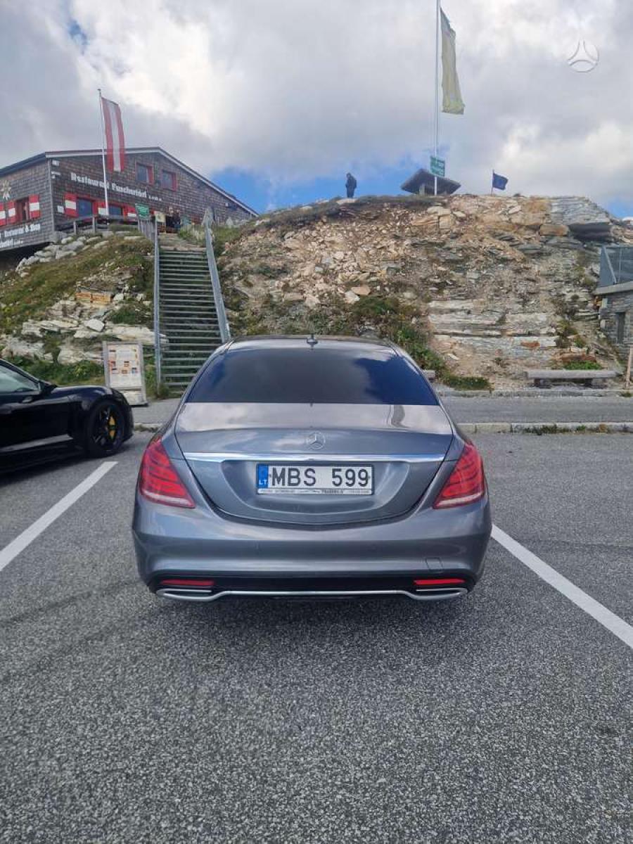 Grey Mercedes-Benz S 350 2017 in Rokiskis, with an engine capacity of 3.00 L and mileage of 300 thousand km for 25000 €, photo 6 on AUTOMOTO.COM.LV