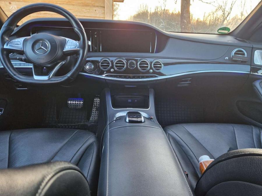 Grey Mercedes-Benz S 350 2017 in Rokiskis, with an engine capacity of 3.00 L and mileage of 300 thousand km for 25000 €, photo 9 on AUTOMOTO.COM.LV