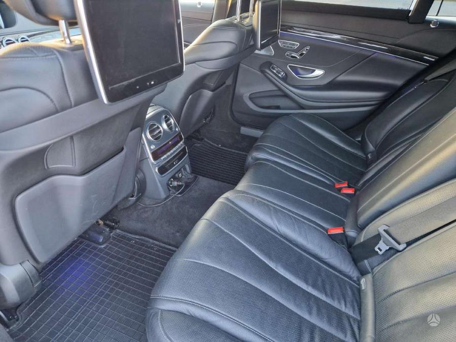 Grey Mercedes-Benz S 350 2017 in Rokiskis, with an engine capacity of 3.00 L and mileage of 300 thousand km for 25000 €, photo 11 on AUTOMOTO.COM.LV