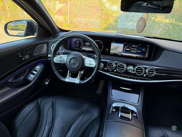 Мерседес С 350 2018 в Каунас на AUTOMOTO.COM.LV Серый Мерседес С 350 2018 в Каунас, объемом двигателя 2.93 л и пробегом 244 тыс. км за 36900 €, фото 9 на AUTOMOTO.COM.LV