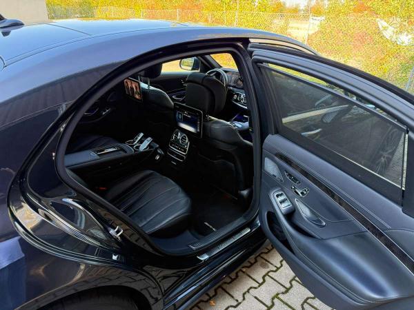 Мерседес С 350 2018 в Каунас на AUTOMOTO.COM.LV Серый Мерседес С 350 2018 в Каунас, объемом двигателя 2.93 л и пробегом 244 тыс. км за 36900 €, фото 10 на AUTOMOTO.COM.LV