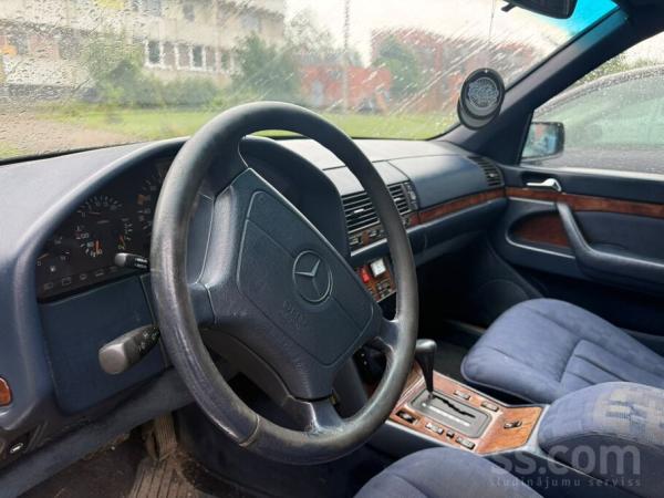 Mercedes-Benz S 350 1994 Liepāja, ar dzinēja tilpumu 3.50 L un nobraukumu 400 tūkst. km par 3890 €, foto 5 vietnē AUTOMOTO.COM.LV